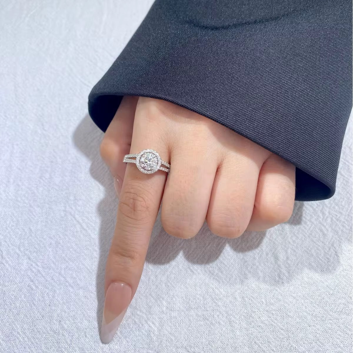 1 Carat Diamond Moissanite Gold vermeil ring R00030 – MOONAK Official